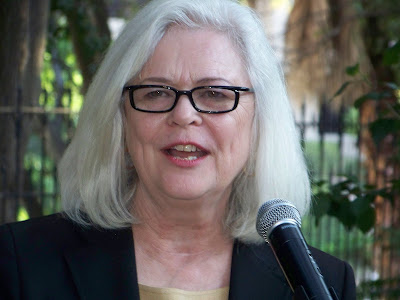 Walker Report - Shedding Light on Bexar County: More photos of the Judge Nellermoe fundraiser ...