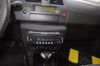 Wool 100%: DIY: Add Auxiliary Port to Blaupunkt RD4
