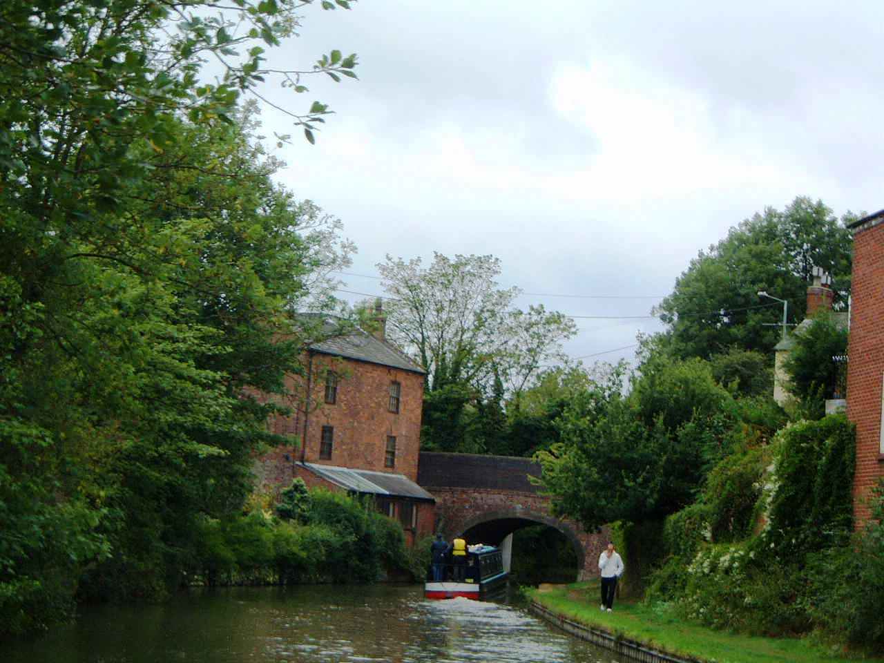 Hallmark: here we go: Day thirteen: Buckley Top Lock to Blisworth Mill