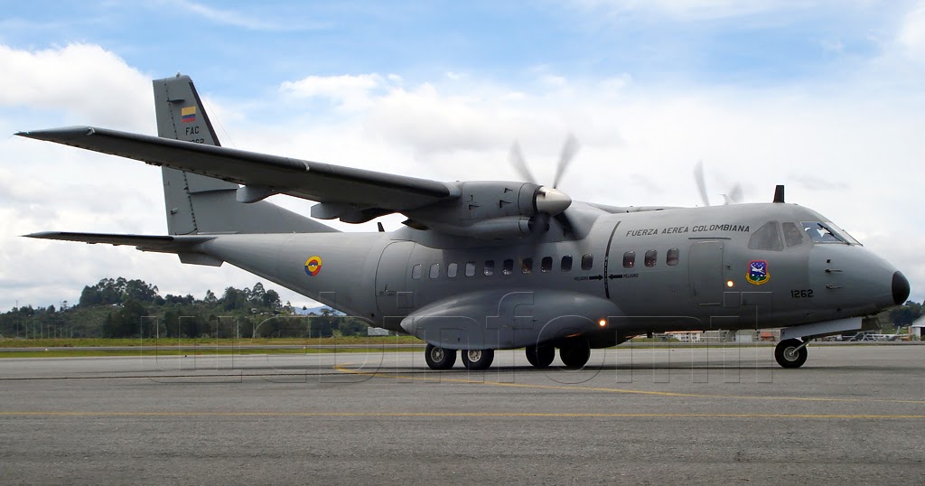 CASA CN-235 - Webinfomil