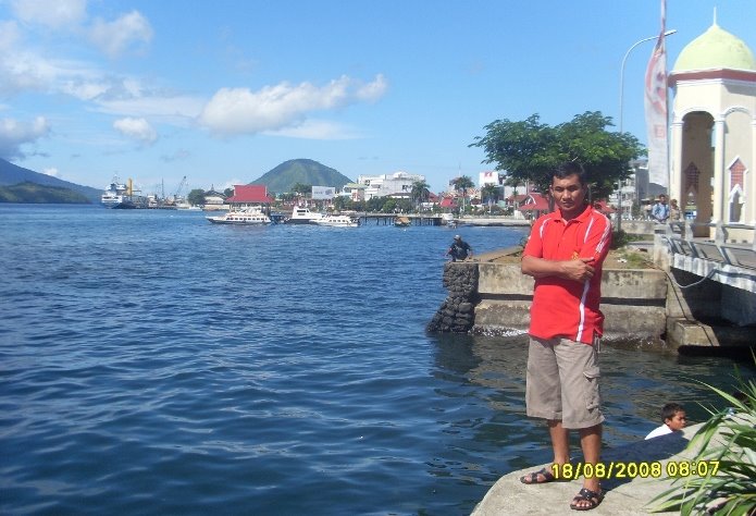 Serba-Serbi Tradisi & Budaya di Ternate: Mengenal ORANG TOGUTIL, Suku ...