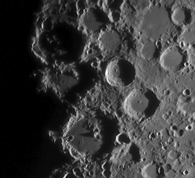 RUBENS Núcleo de Estudos da Lua: Lanças de Luz e Sombra Identificadas ...