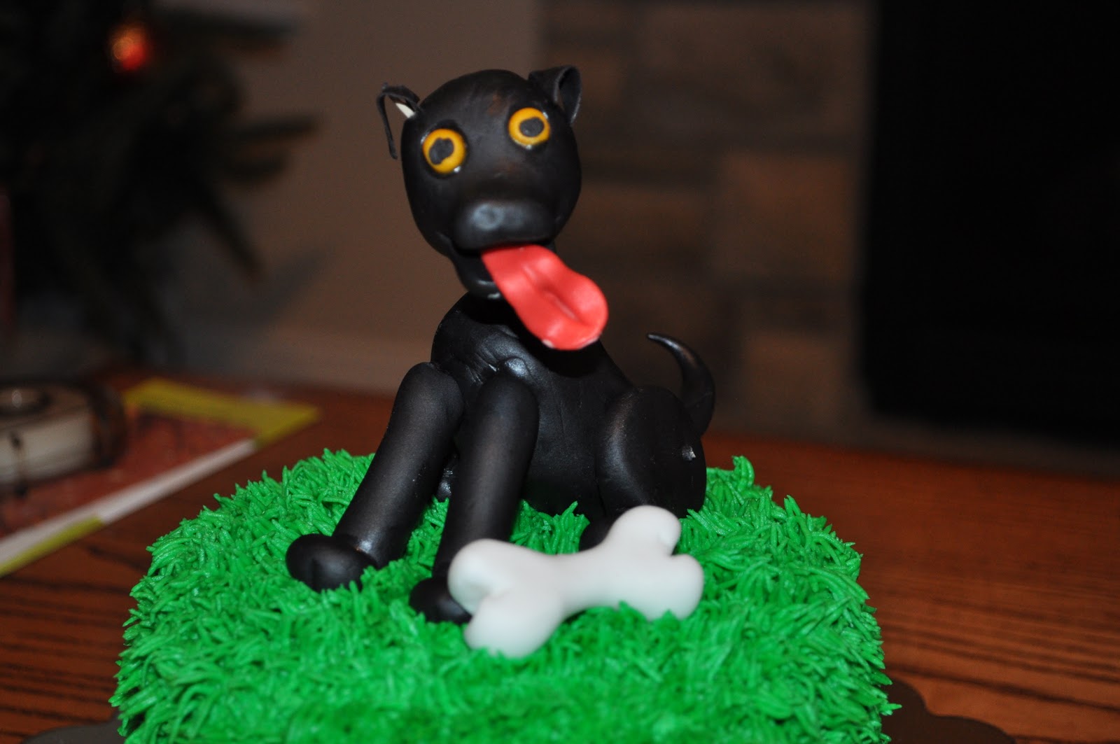 Pretty and Sweet: black lab cake