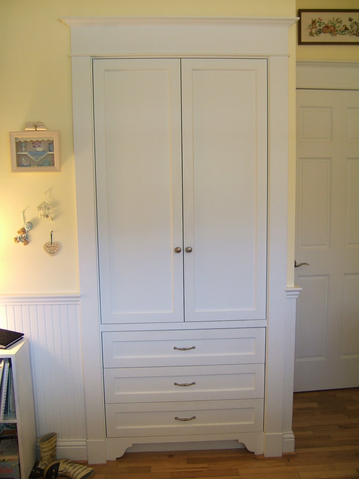 VISION WOODWORKS, INC: A GREAT IDEA FOR A BAD CLOSET
