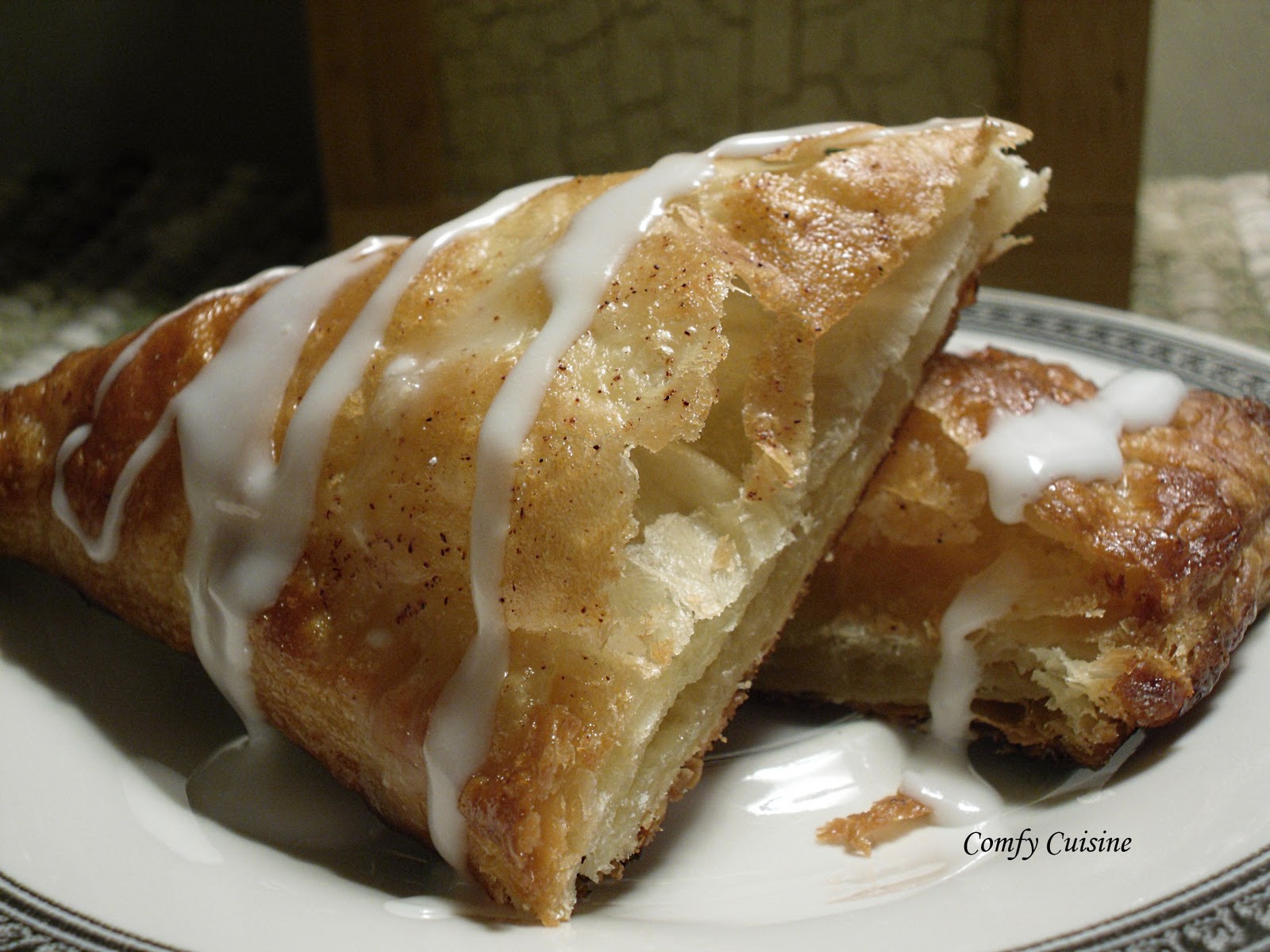 Comfy Cuisine- Home Recipes from Family & Friends: Apple Puffs