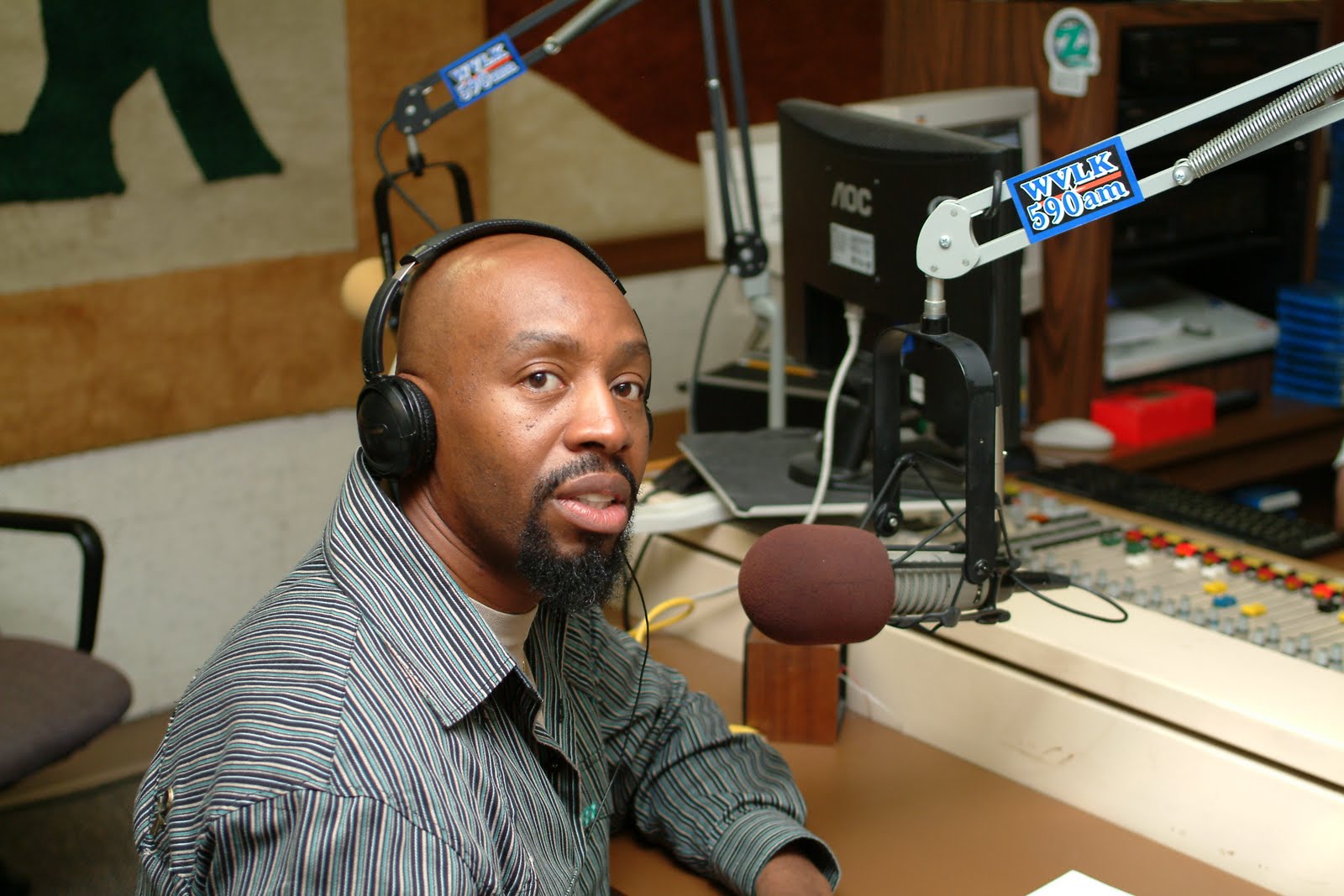 Plumgood Productions: WVLK Radio interview on "Before the Memories Fade ...