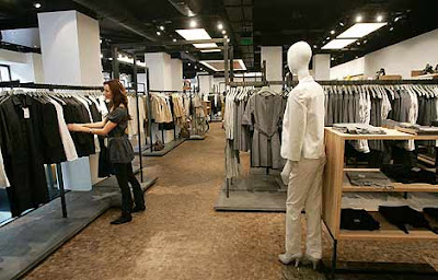 Colorama Stockholmsvägen Mariestad: Cos-butik i Sverige!