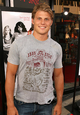 Guys Next Door: Travis Van Winkle