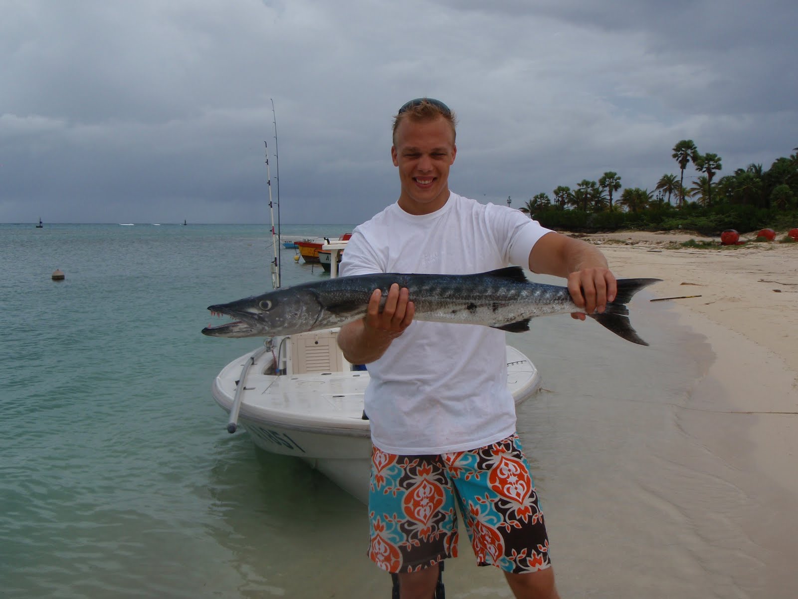 Miriam Engeln - Aruba Connections: fly fishing Aruba