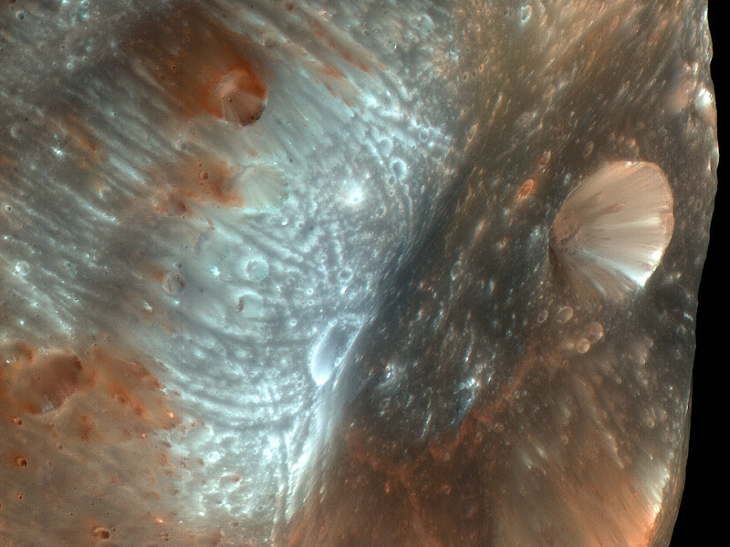 The Large Picture Blog: Mars' Moons: Deimos and Phobos