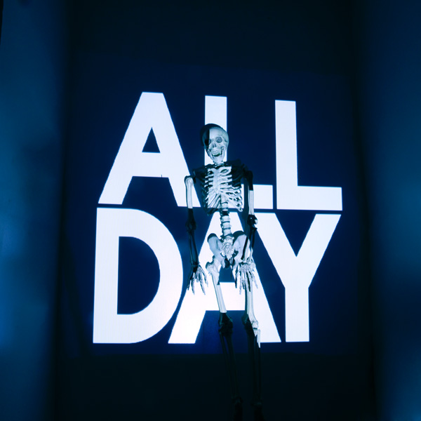 DjRyB.com: Girl Talk - 'All Day' (NEW ALBUM/MIX)