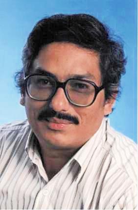 Rahmat M. Samik-Ibrahim: Kumpulan foto Rahmat M. Samik-Ibrahim sejak 1994.