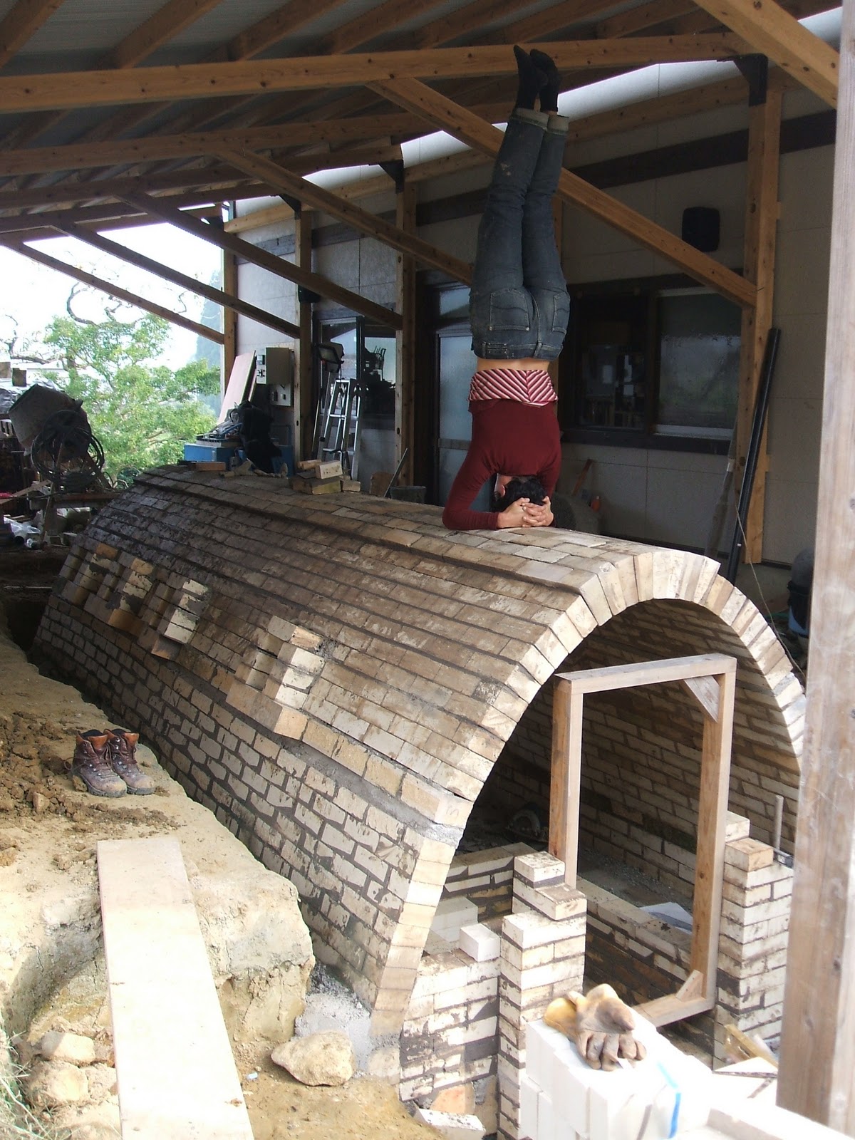 Céramique Zalata: Kiln building in Taku, Japan
