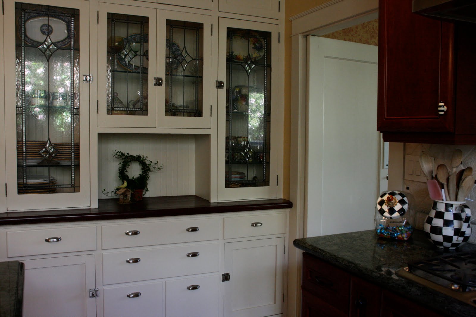 vignette design: Designed to Sell