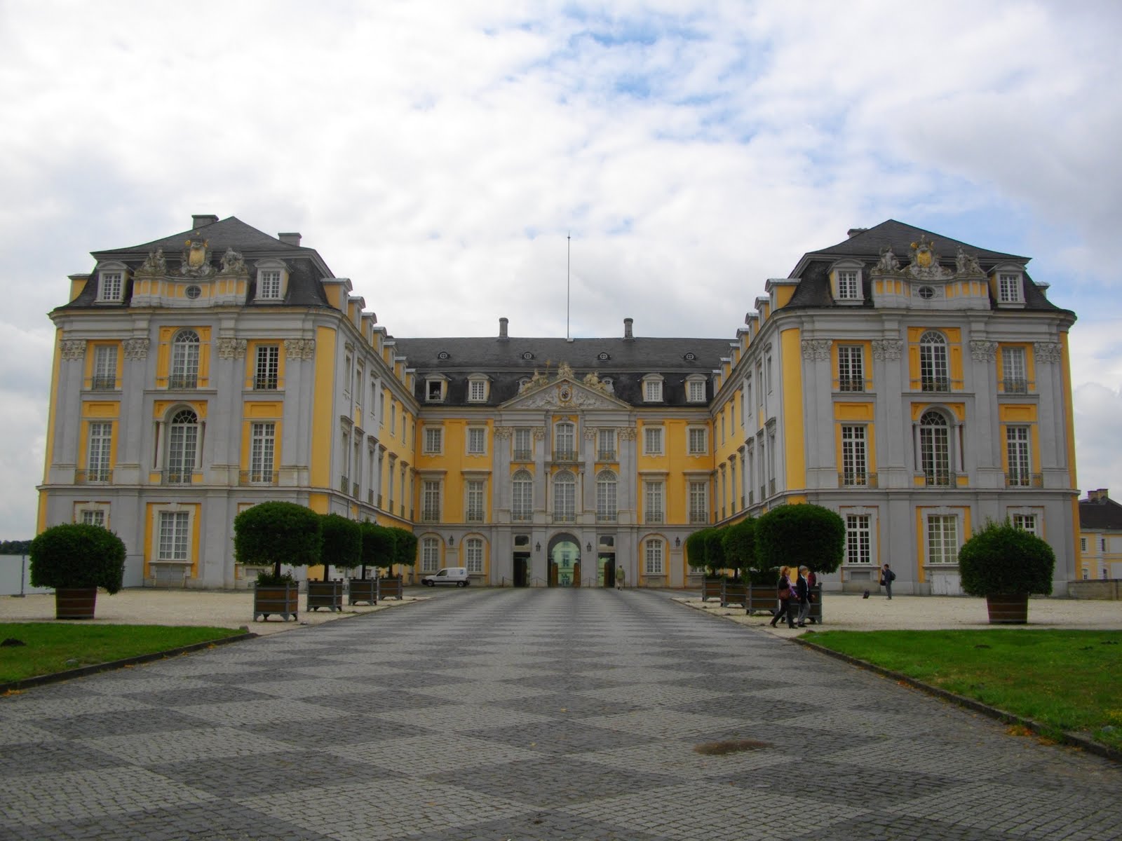 Trip to Brühl Castle, Germany | Life in Luxembourg
