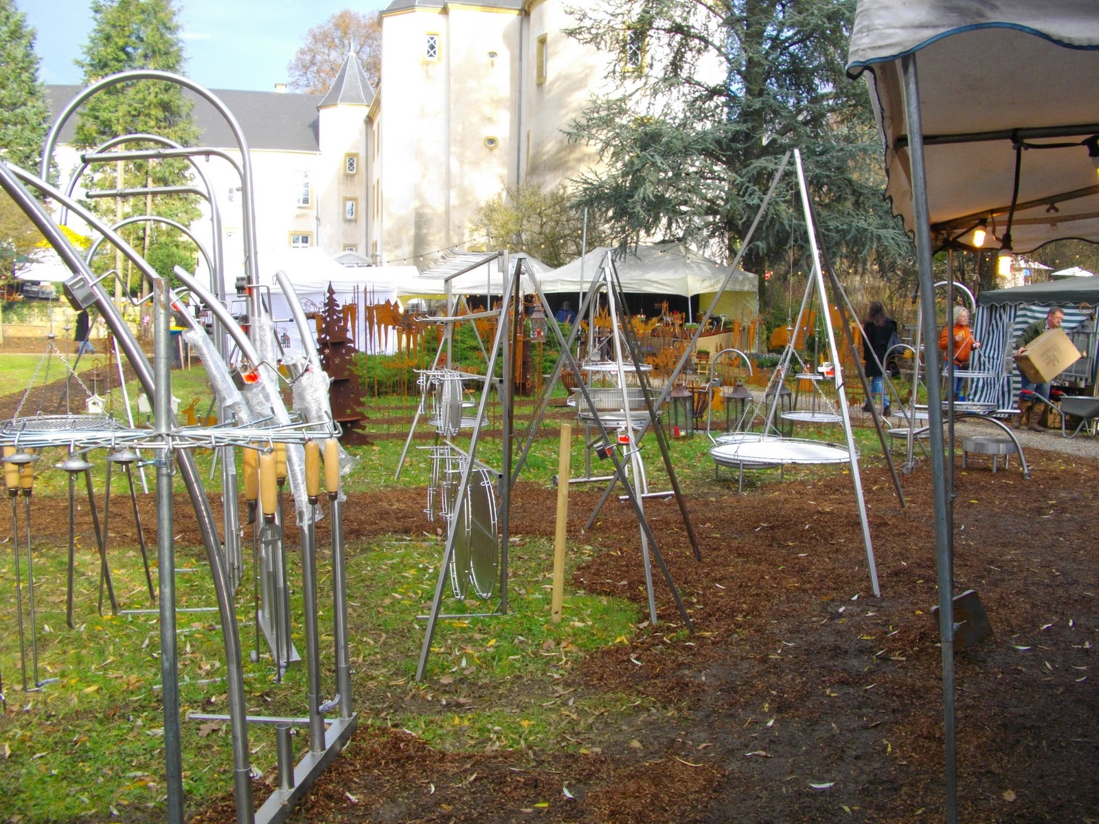 Photos from 2010 Christmas decorations expo - Sanem Castle (part 2 ...