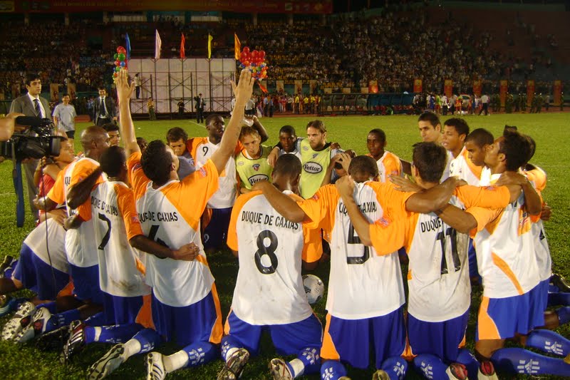 Futebol Estranho: Duque de Caxias é campeão da BTV Cup!