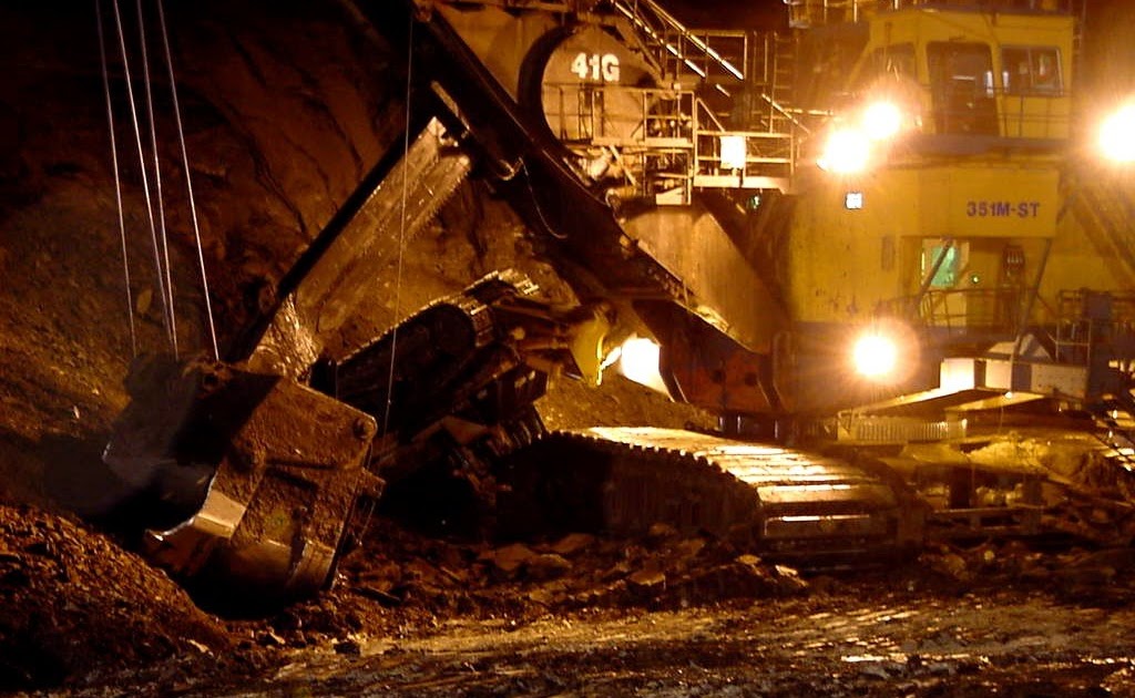 Mining Mayhem: Flipped Dozer