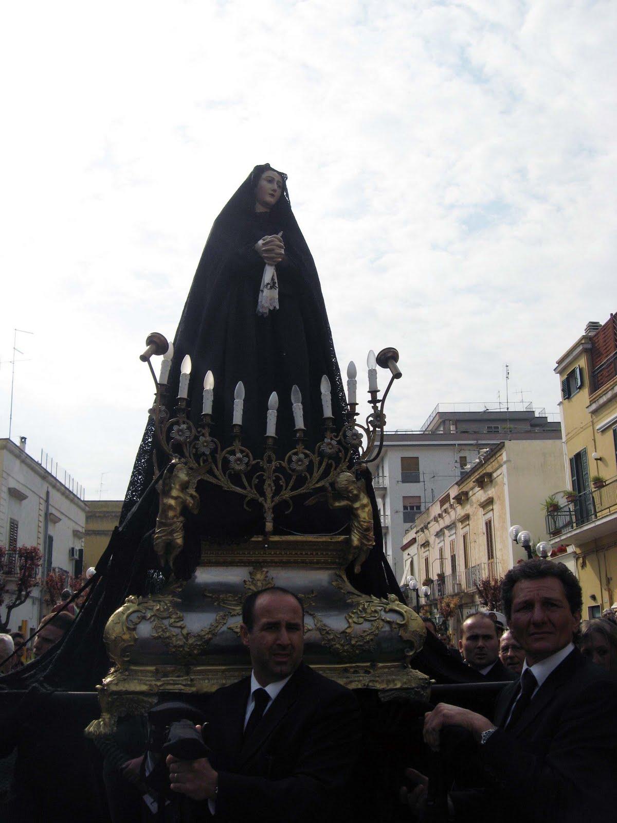 LA SETTIMANA SANTA A VALENZANO (BA): VENERDI' DI PASSIONE - Processione ...