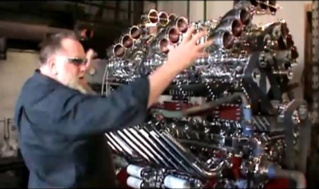 Coisas das Coisas: Milionário americano constrói motor V24!