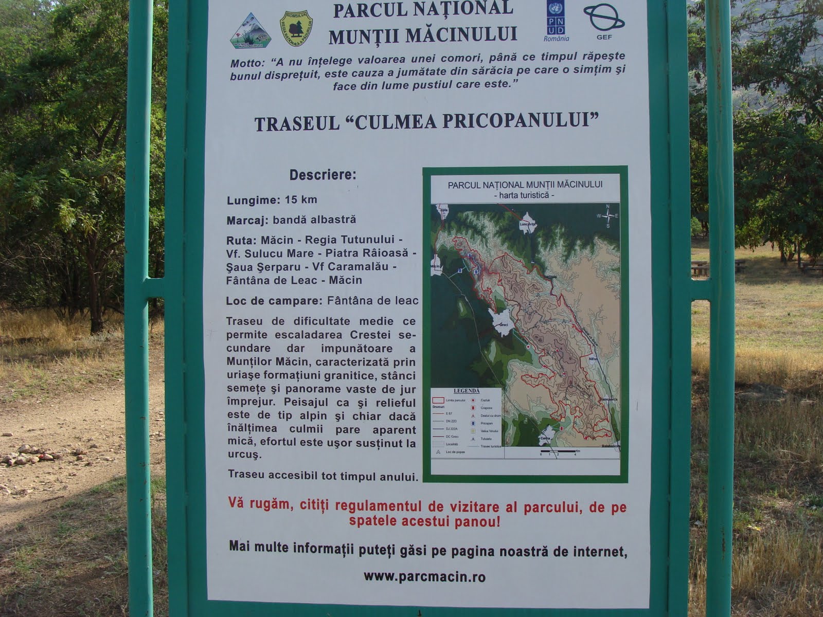 Romania Megalitica: Sfinxul din Munţii Măcinului. Mormantul. Culmea ...