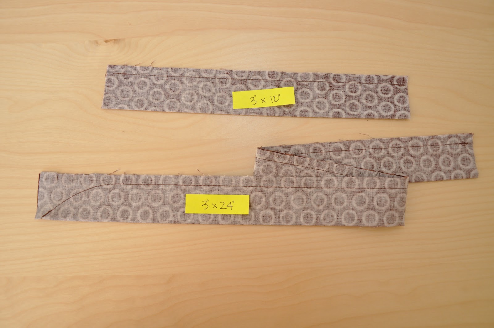 Made By Lisa G: Reversible Hooter Hider Tutorial