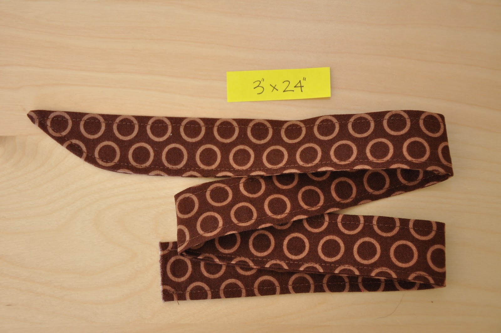 Made By Lisa G: Reversible Hooter Hider Tutorial