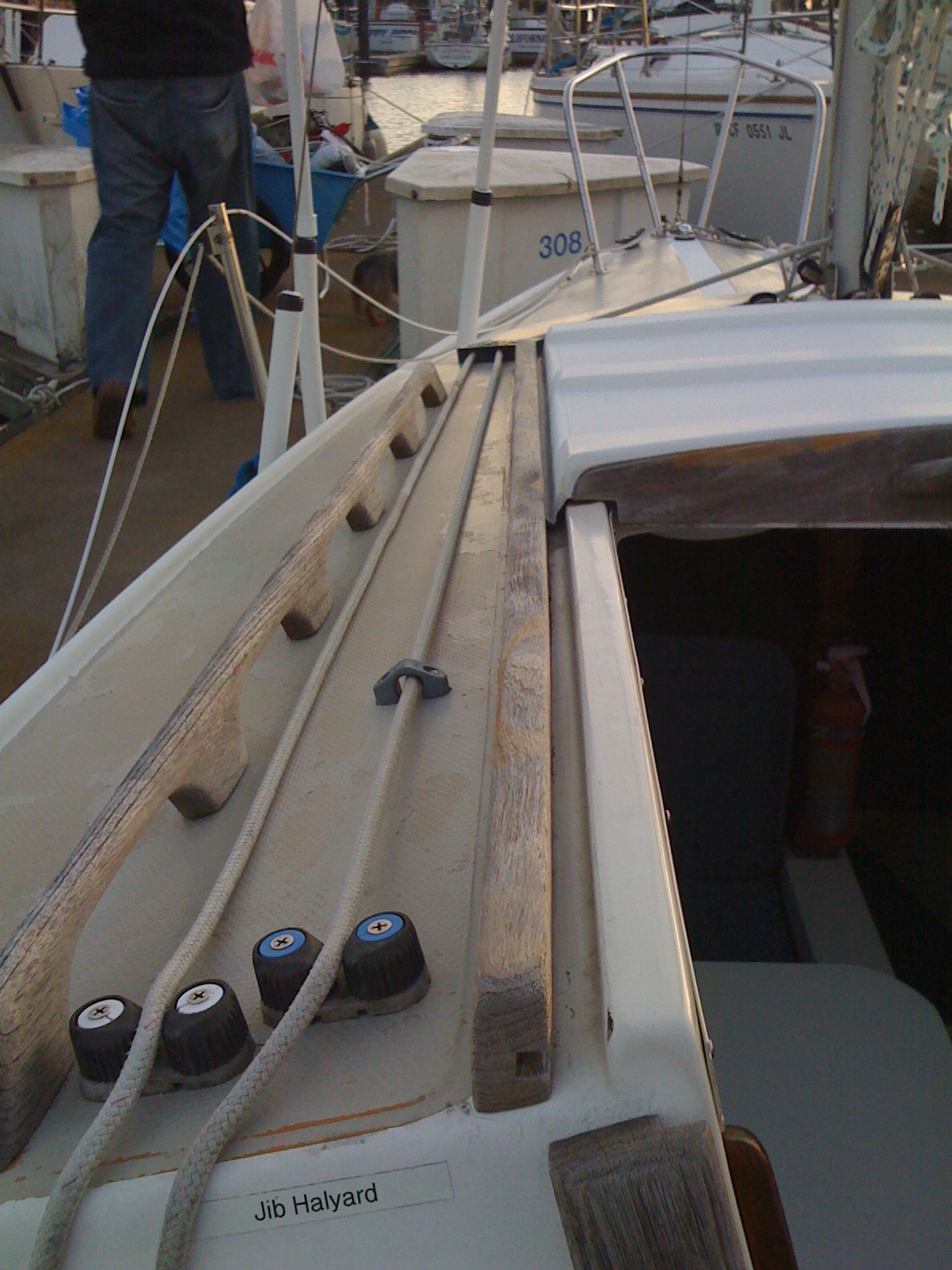 Catalina 22: Mast and Single Handed Rigging