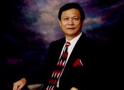 葉氏天然醫藥研究中心: The Founders: Dr. Timothy Yeh