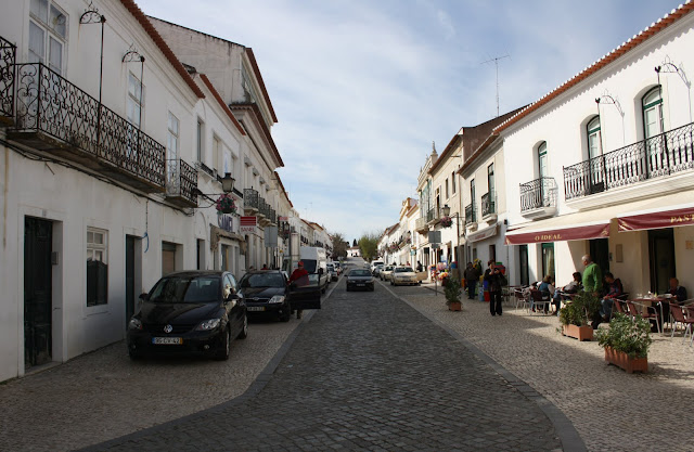 Viajar e descobrir: Portugal - Moura - Rua Serpa Pinto