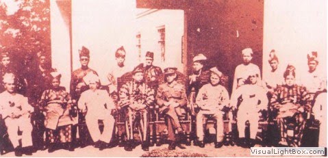 FOTO DURBAR PERTAMA DAN KEDUA DAN KEZAMAN KINI ~ Rajamenangis : Di Mana ...