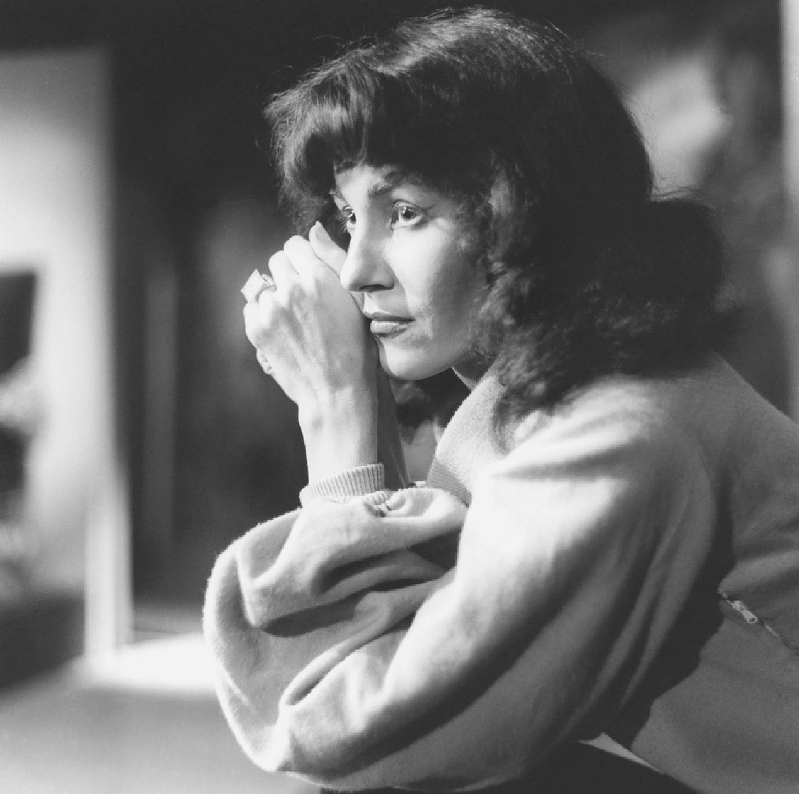 Pitoresco - A Arte dos Grandes Mestres: Em 06/04/1921, nasce a atriz ...