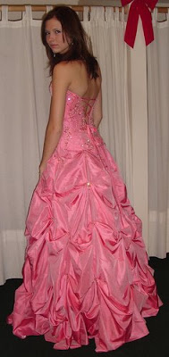 FIND THE PERFECT PROM DRESS: 03/11/09