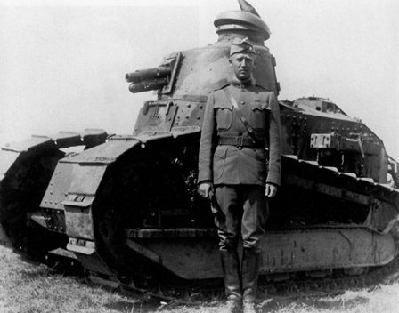 hill soldiers: hill renault tank