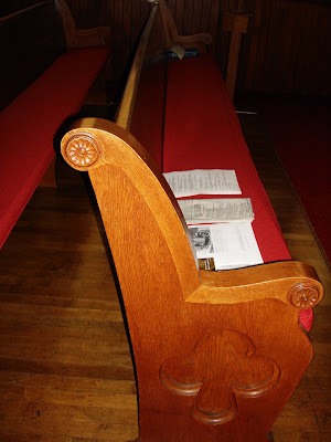 Happily After All: DIY: Pew Bows
