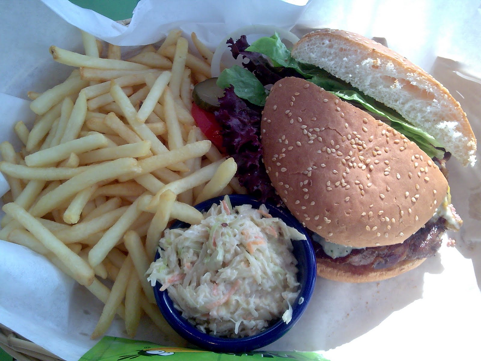 Yemek Lazım: Bacon and Blue Cheese Burger @ Num Num