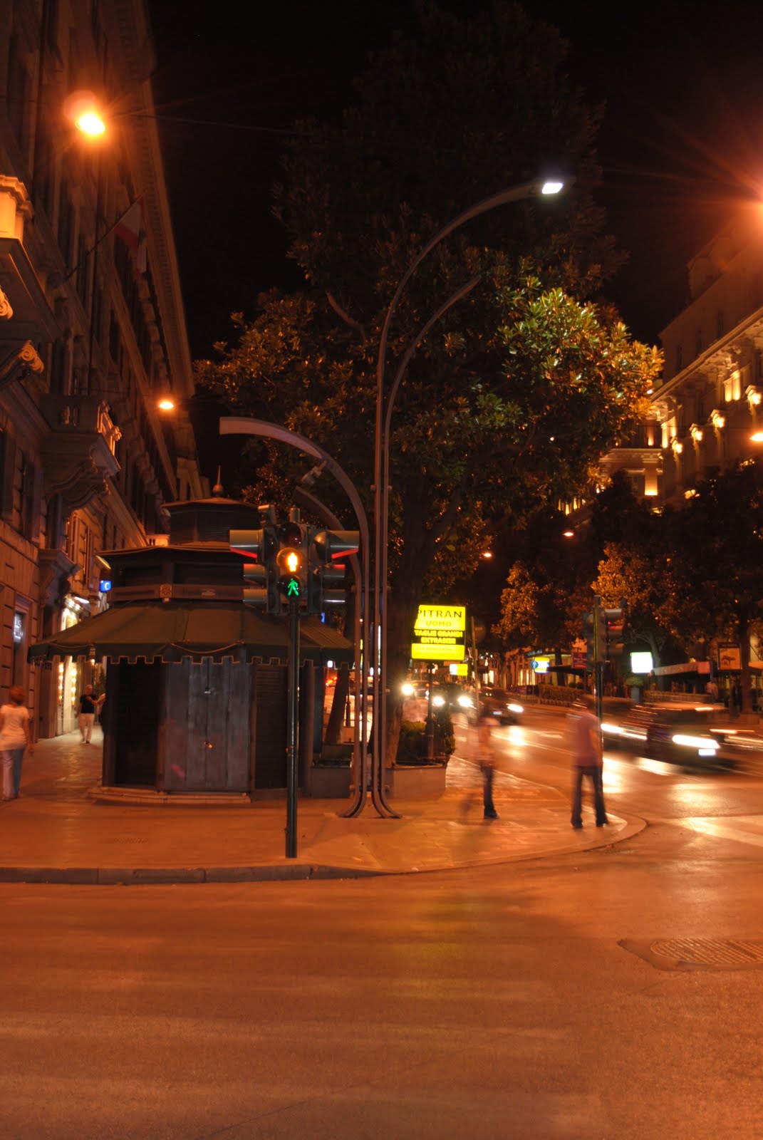 Felt Inspired: Italian Street Lighting