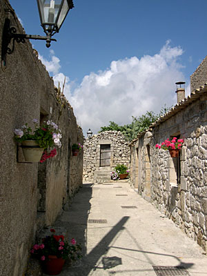 The Genealogy of Torre le Nocelle, Italy: Buscemi Paese Museo - I ...