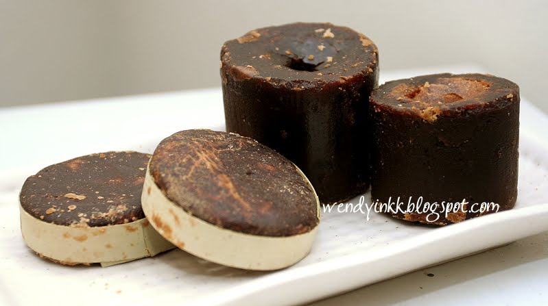 Table for 2.... or more: Palm Sugar Chiffon Cake