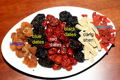 Table for 2.... or more: Red Date Tea 红棗茶