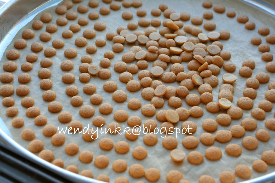 Table for 2.... or more: Tomago Boro Experiment Turned Catty