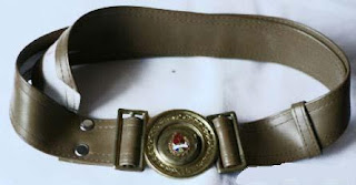 DUPA 20 DE ANI: UNIFORMA DE PIONIER