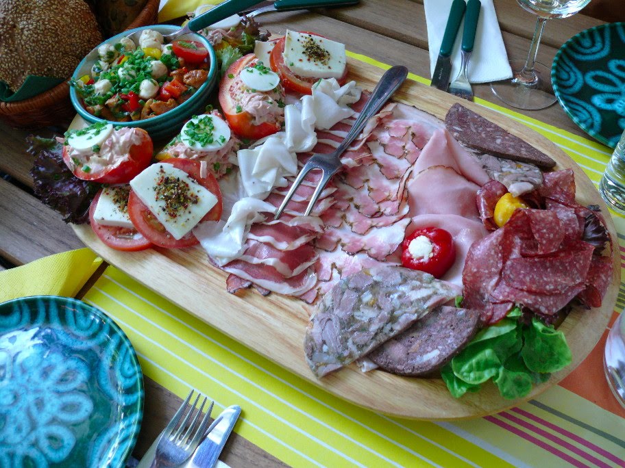 Austria 2010: A heuriger dinner