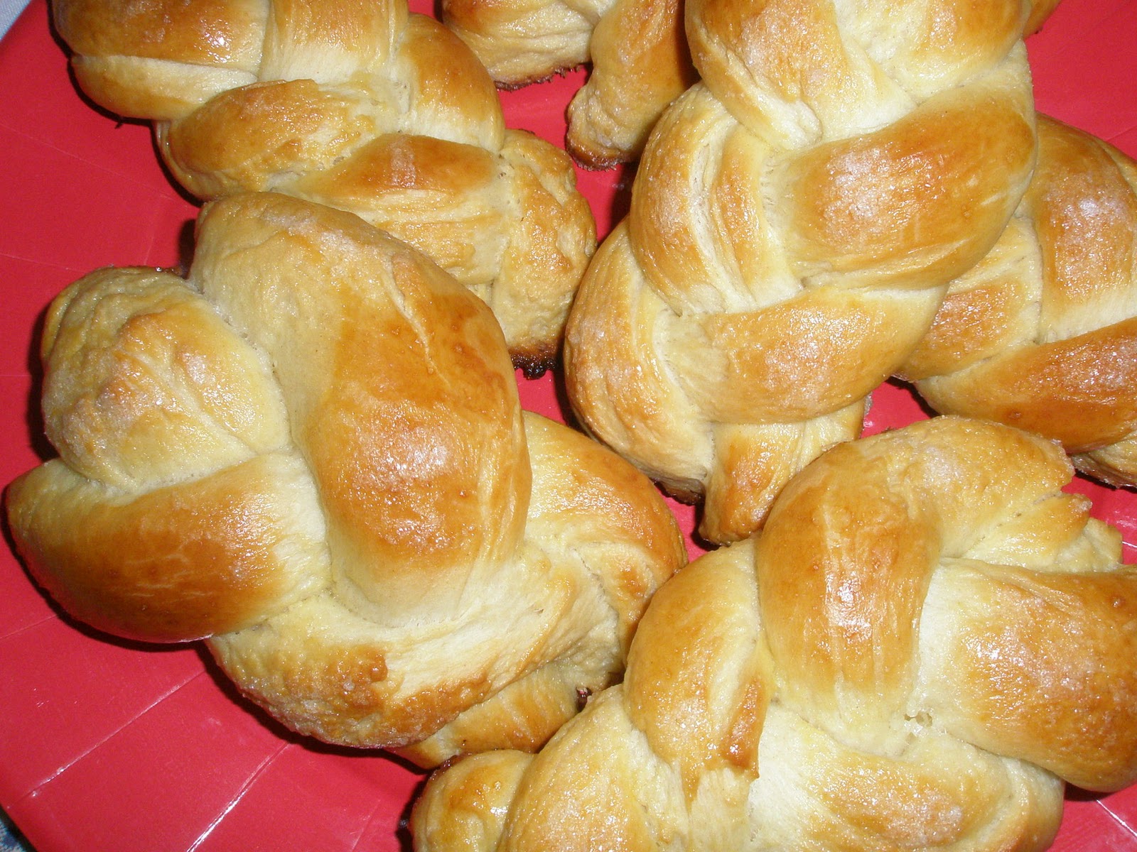 Bueno, espero que os gusten aunque tendré que seguir intentándolo de nuevo.