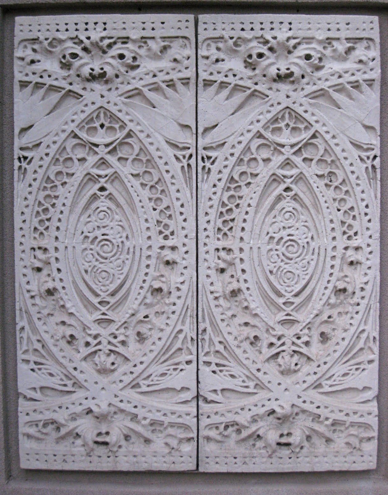 Shadows On Stone: Sculpture and Louis Sullivan Architectural Reliefs.