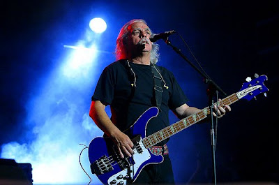 Bass attack equipments !!!: Mario Mutis