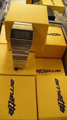 Just Chilling...: Arnette Watch -Review- AR 04601