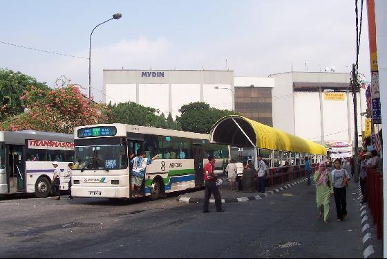 Aku, Warna & Cahaya: Sepanjang jalan bas Klang-Banting