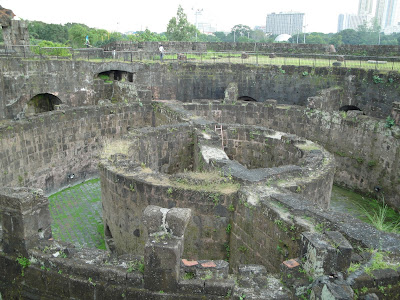 Bakas ng Kasaysayan. Remnants of the Old Manila.: Mga Guho ng Baluarte ...