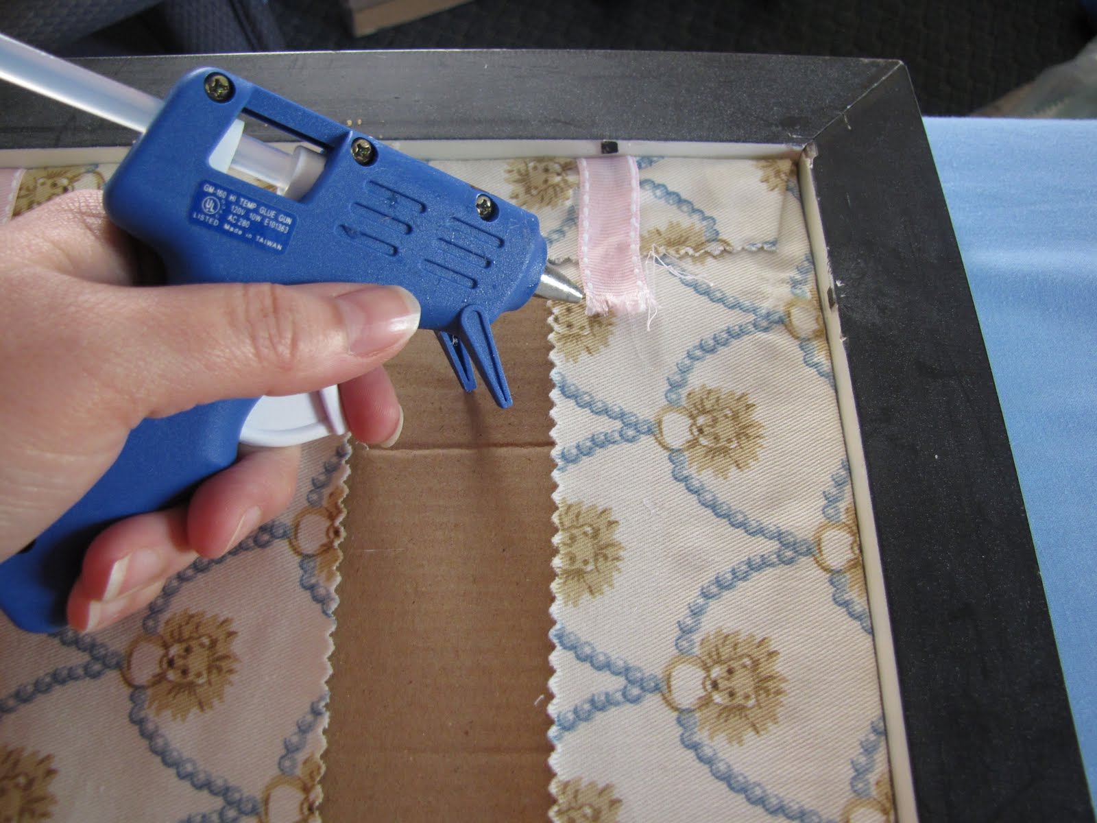 TOTEally Posh!: Framed Bow Holder Tutorial